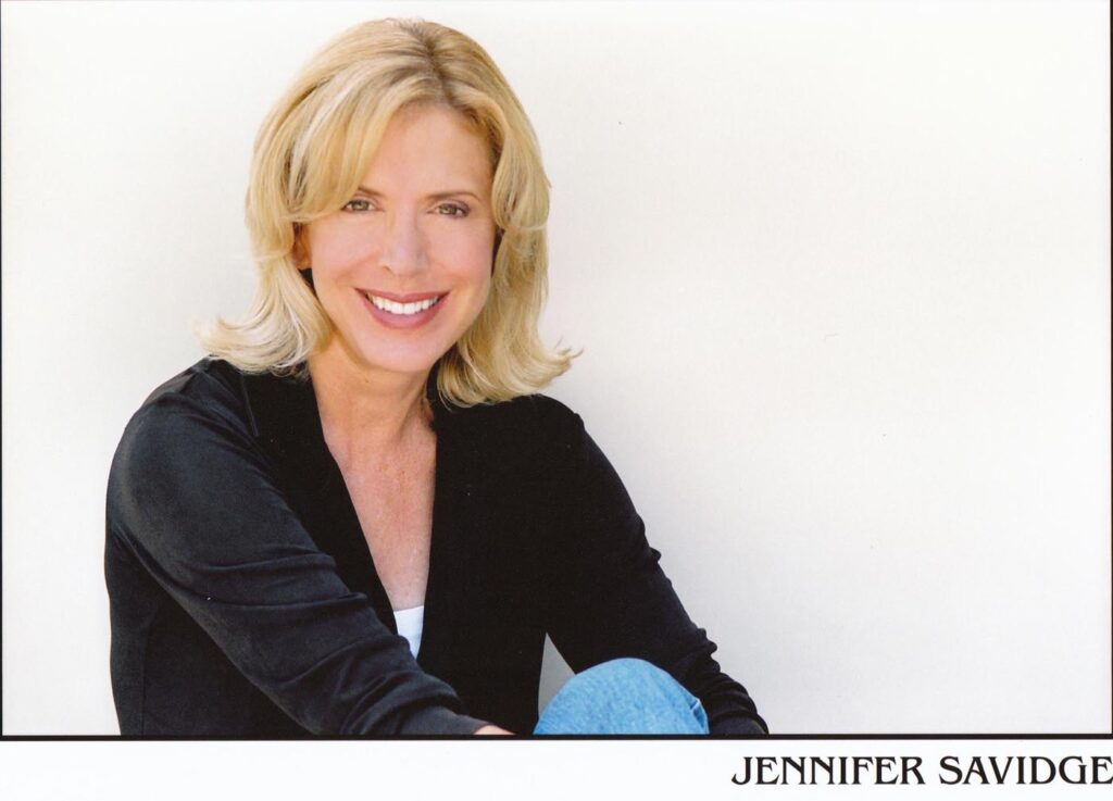 Mid Atlantic Nostalgia Con INTERVUE: Jennifer Savidge – The Rogers Revue