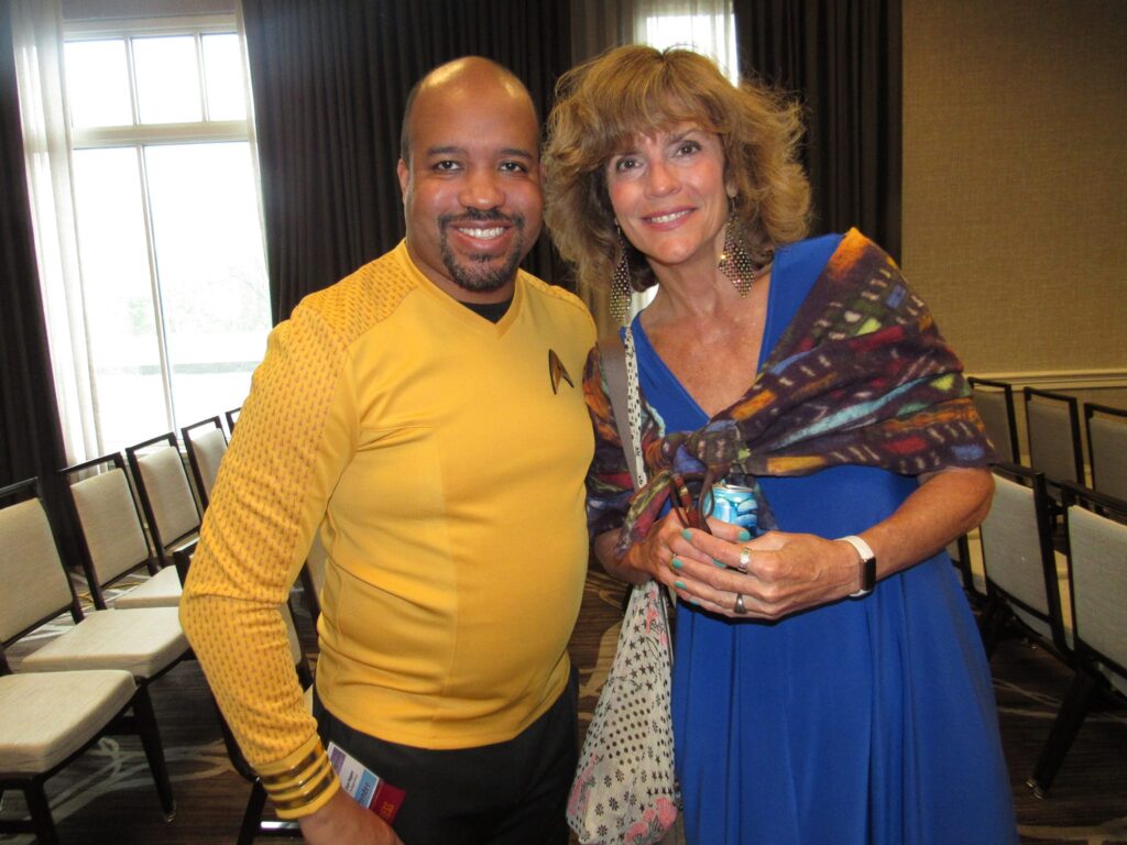 TREK LONG ISLAND INTERVUE: Robin Curtis – The Rogers Revue